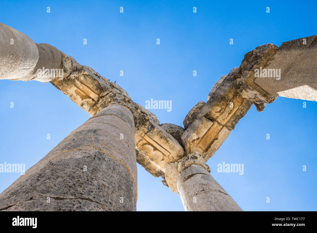 Temple of Adonis, Roman ruins, Faqra, Lebanon Stock Photo - Alamy