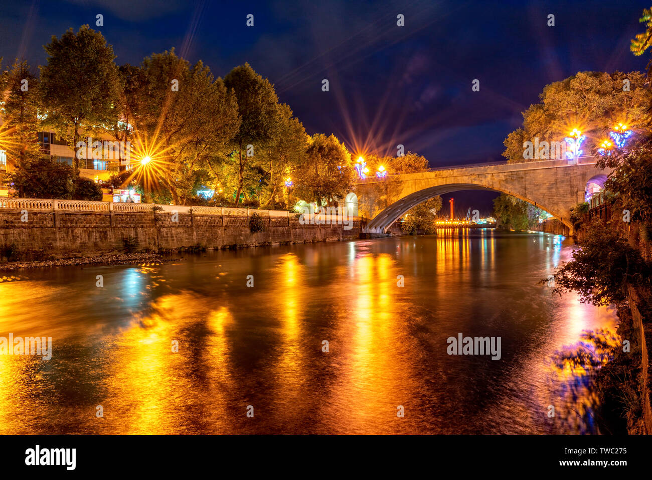 Stonebridge At Night