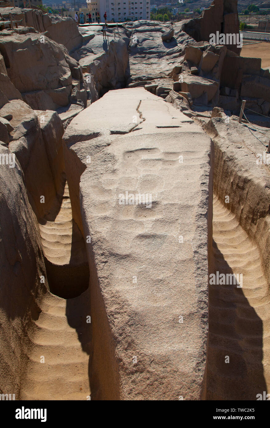 Obelisco inacabado del Imperio Nuevo,Assuan, Valle del Nilo, Egipto ...