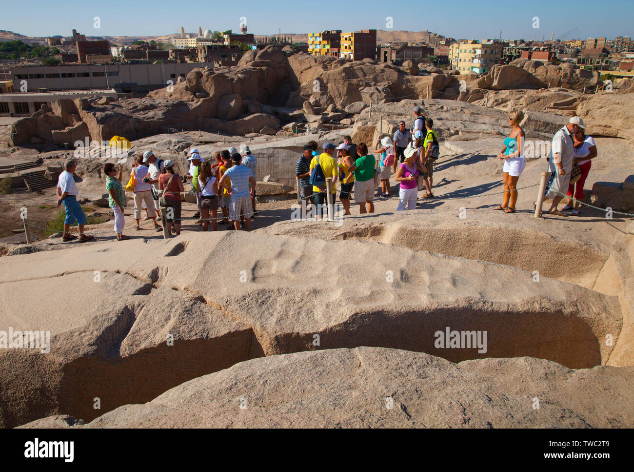 Obelisco inacabado del Imperio Nuevo,Assuan, Valle del Nilo, Egipto ...