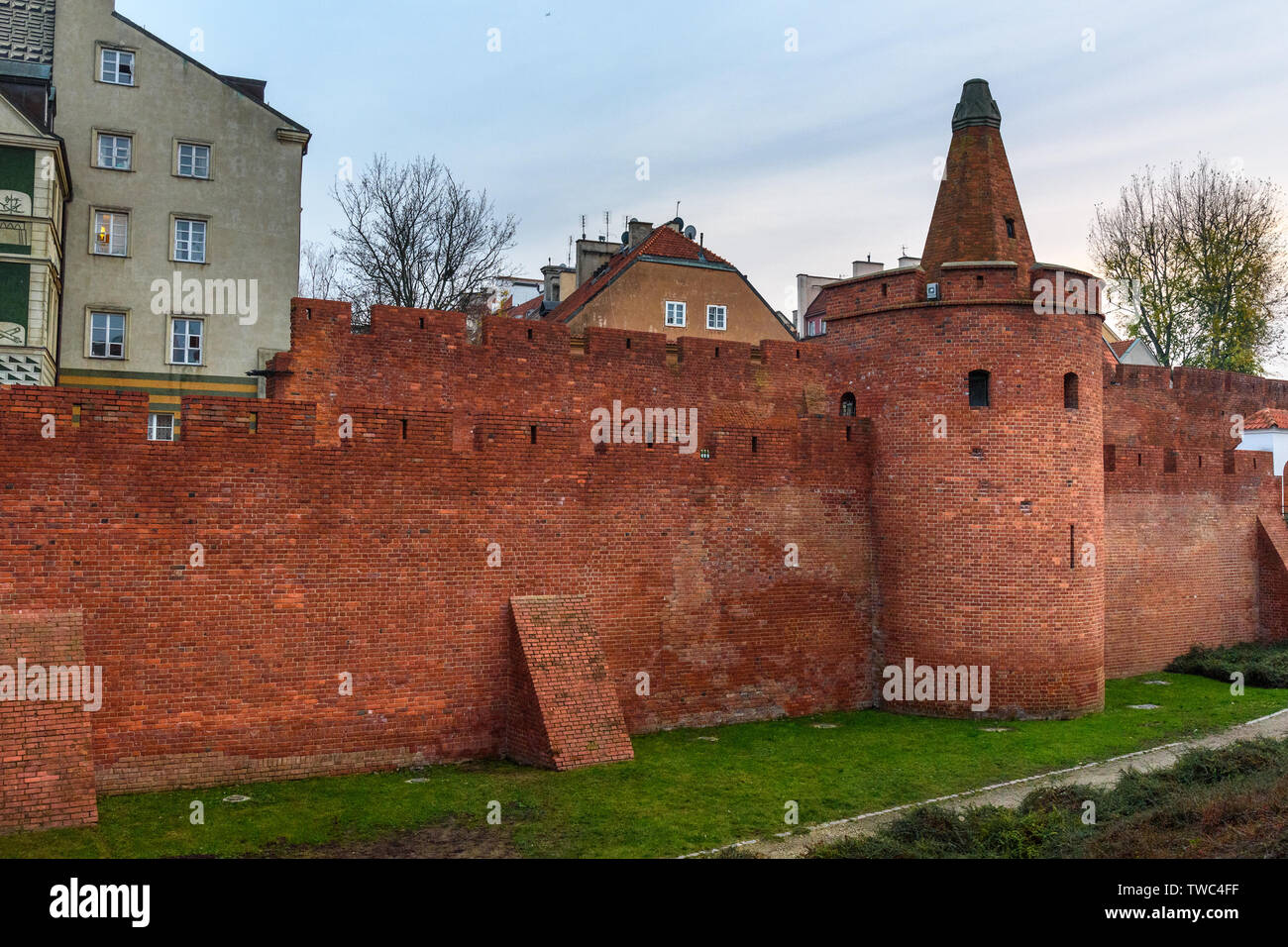 Warsaw medieval city wall hi-res stock photography and images - Alamy