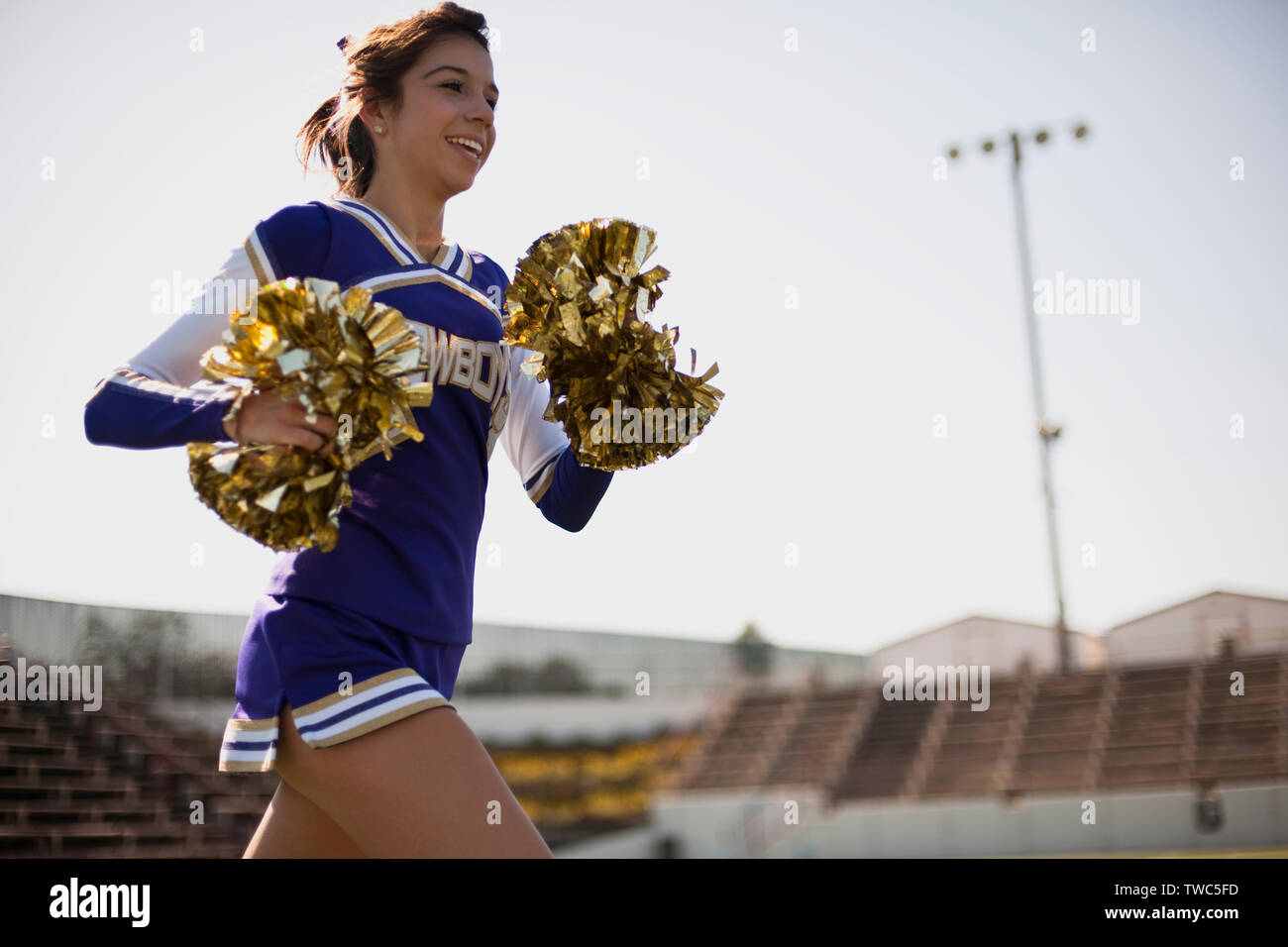 Cheerleader 1 hi-res stock photography and images - Alamy