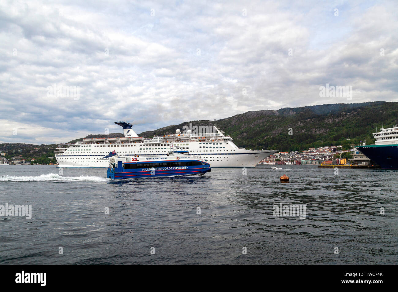 Rodne fjord cruise sightseeing hi-res stock photography and images - Alamy