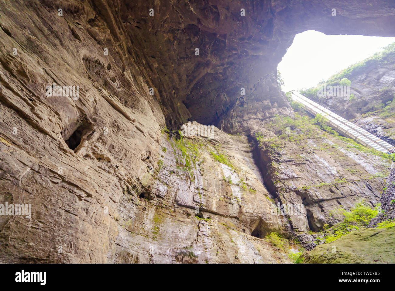 Tiankeng hi-res stock photography and images - Alamy