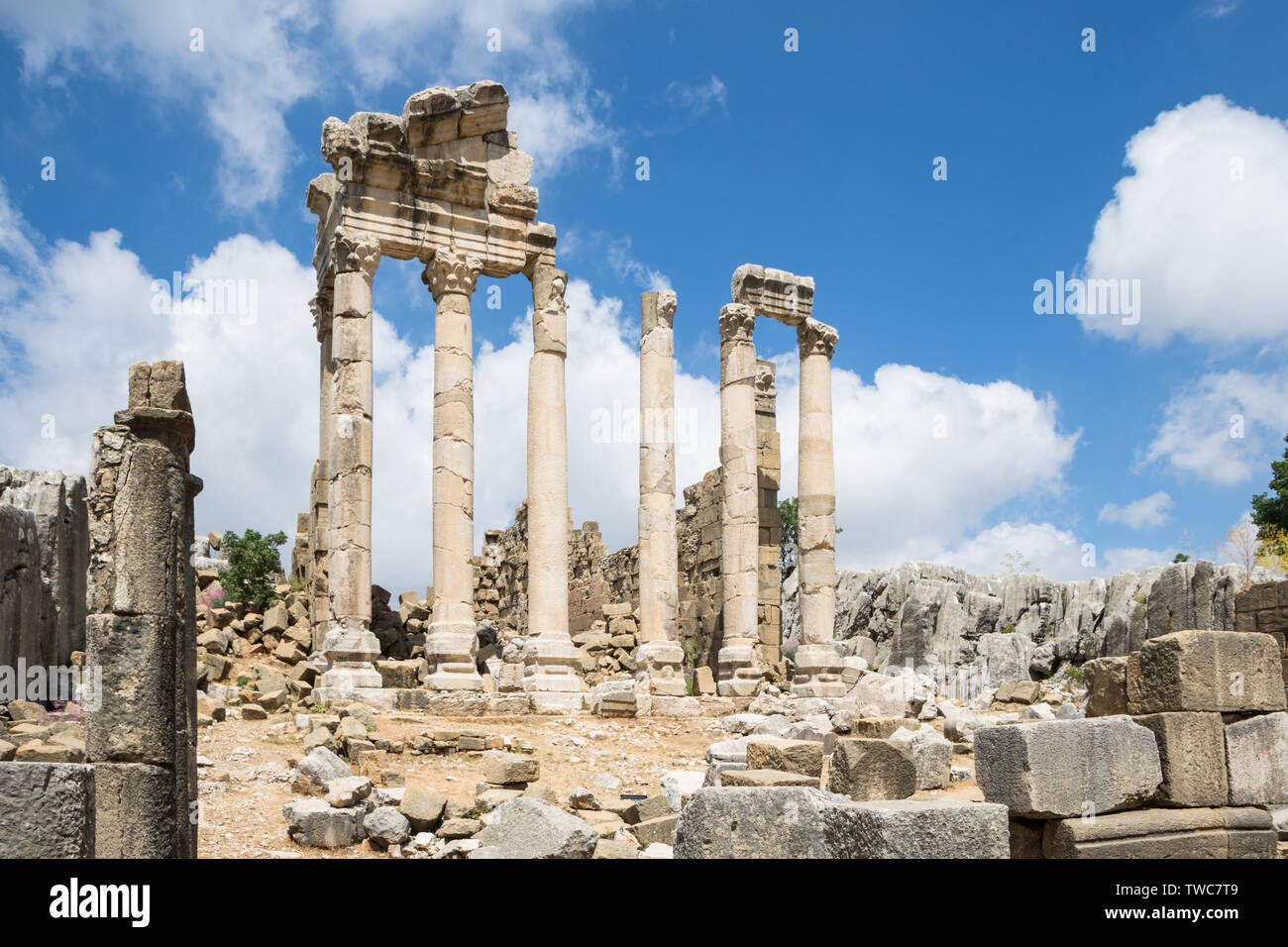 Temple of Adonis, Roman ruins, Faqra, Lebanon Stock Photo - Alamy