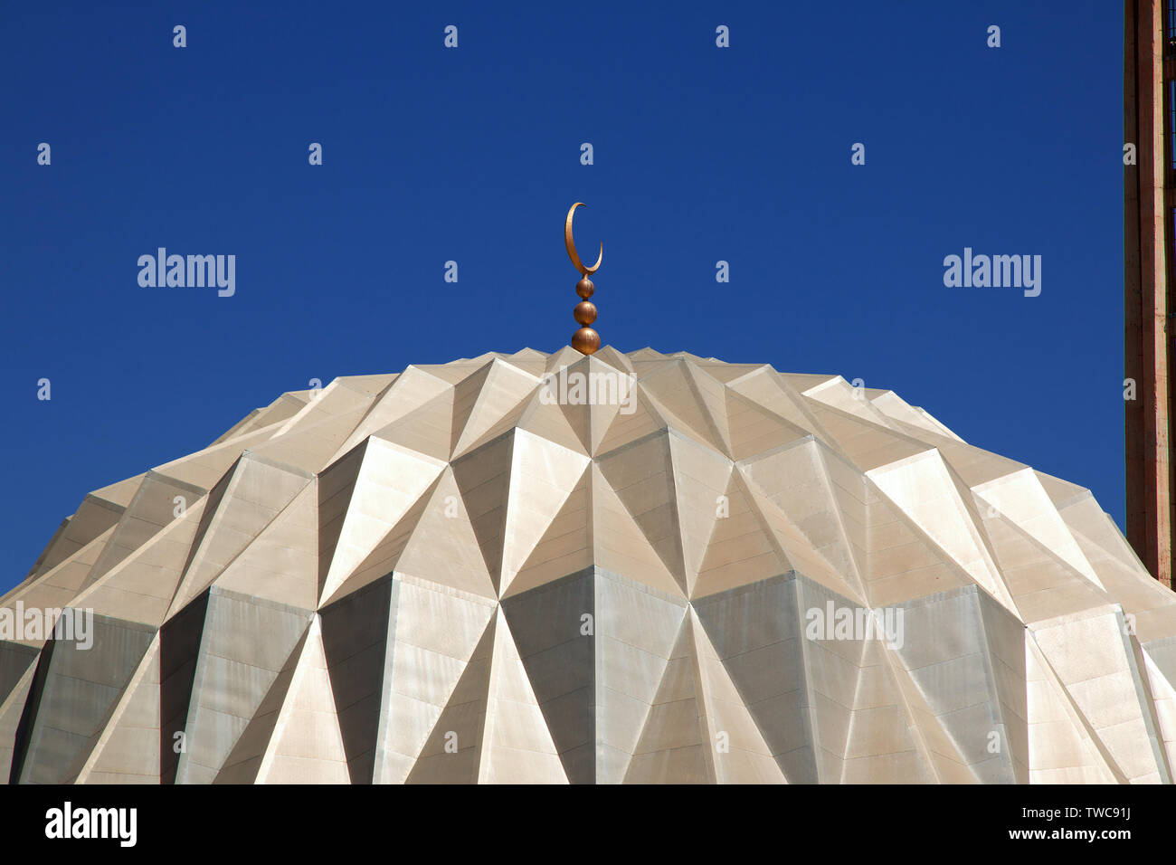 Mosque in Omdurman in Khartoum, Sudan Stock Photo - Alamy