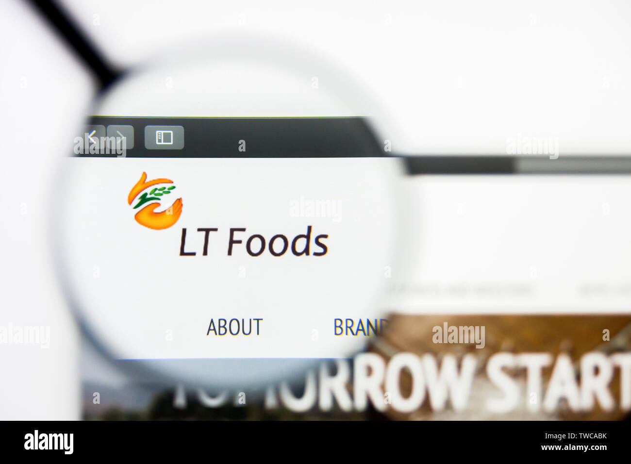 Lt logo hi-res stock photography and images - Alamy