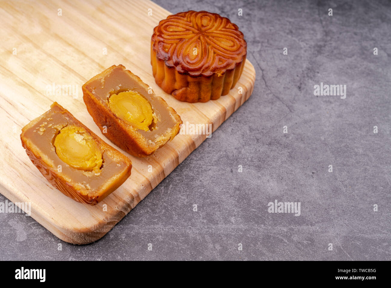 Mid-autumn moon mooncakes with gray background Stock Photo - Alamy