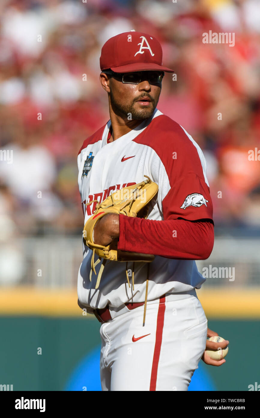 Omaha, NE U.S. 15th June, 2019. -Arkansas starting pitcher Isaiah ...