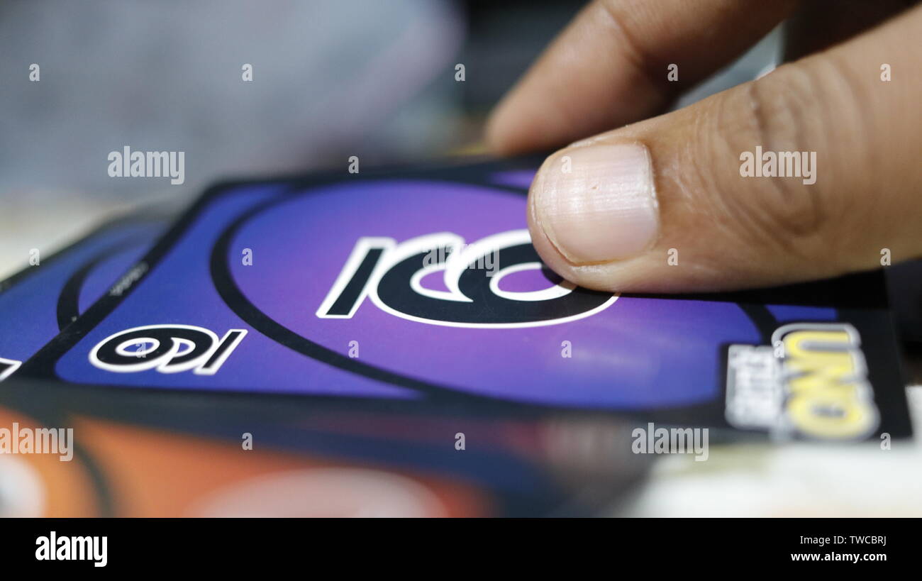 Uno cards hi-res stock photography and images - Alamy