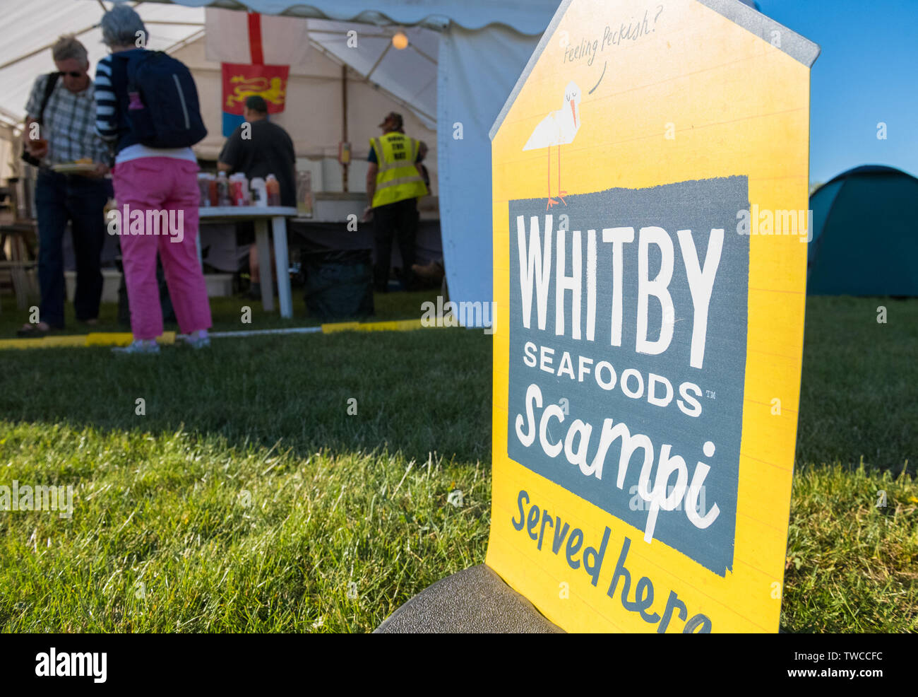 Operating tent hi-res stock photography and images - Alamy