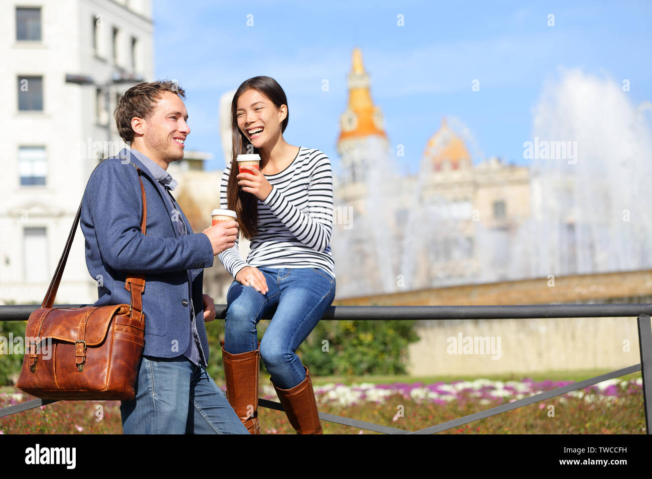 Spanish man and woman talking hi-res stock photography and images - Alamy