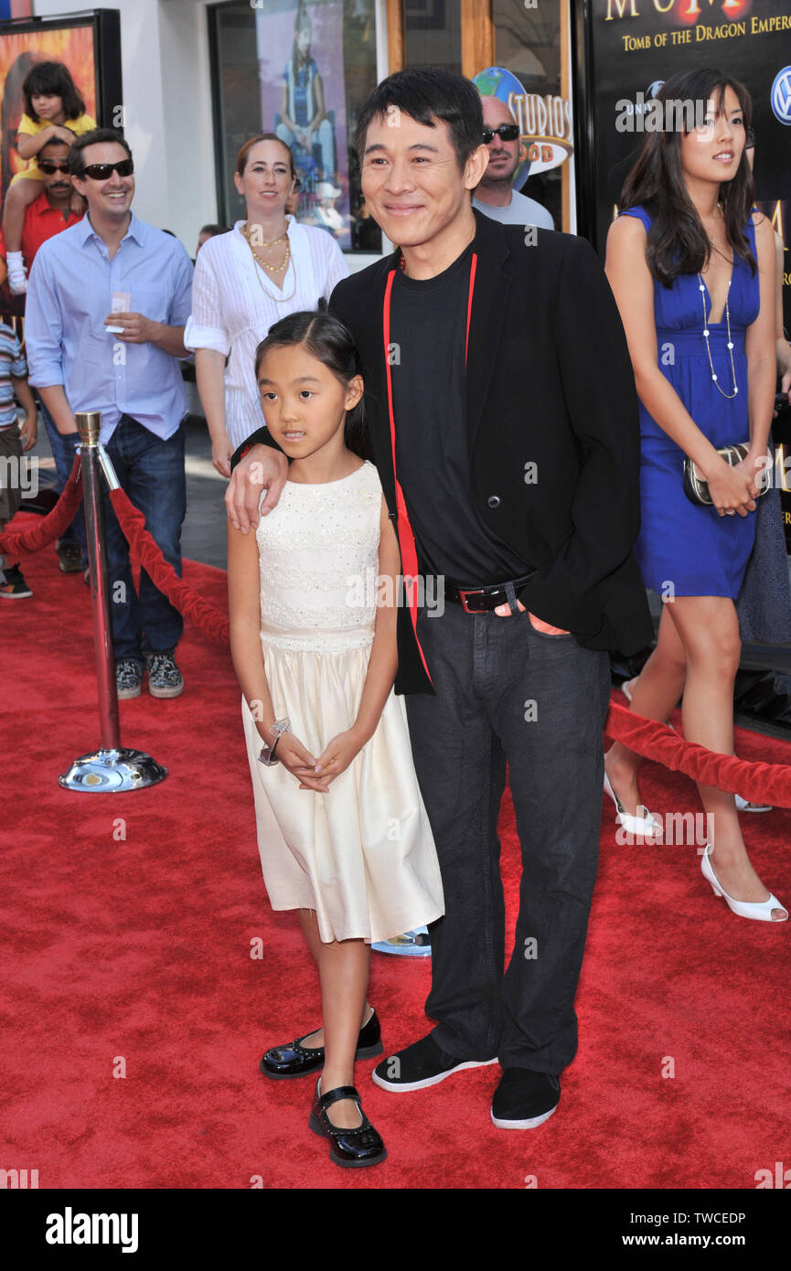 LOS ANGELES, CA. July 27, 2008: Jet Li & daughter Jane at the premiere ...