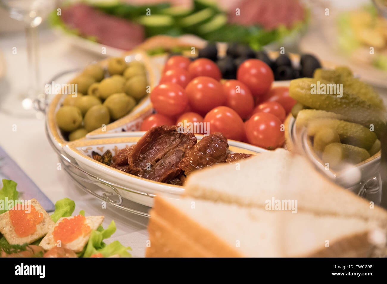 Fast food buffet hi-res stock photography and images - Alamy