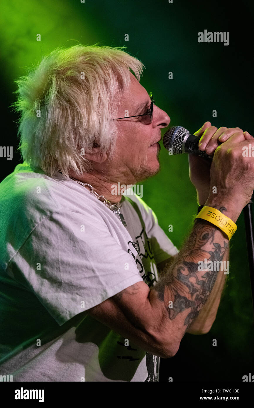 Uk subs hi-res stock photography and images - Alamy