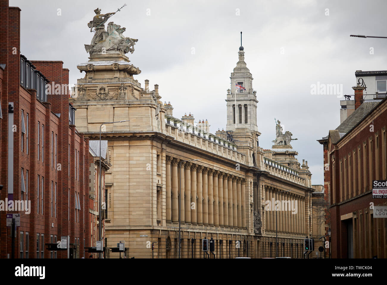Hull city council guildhall hi-res stock photography and images - Alamy