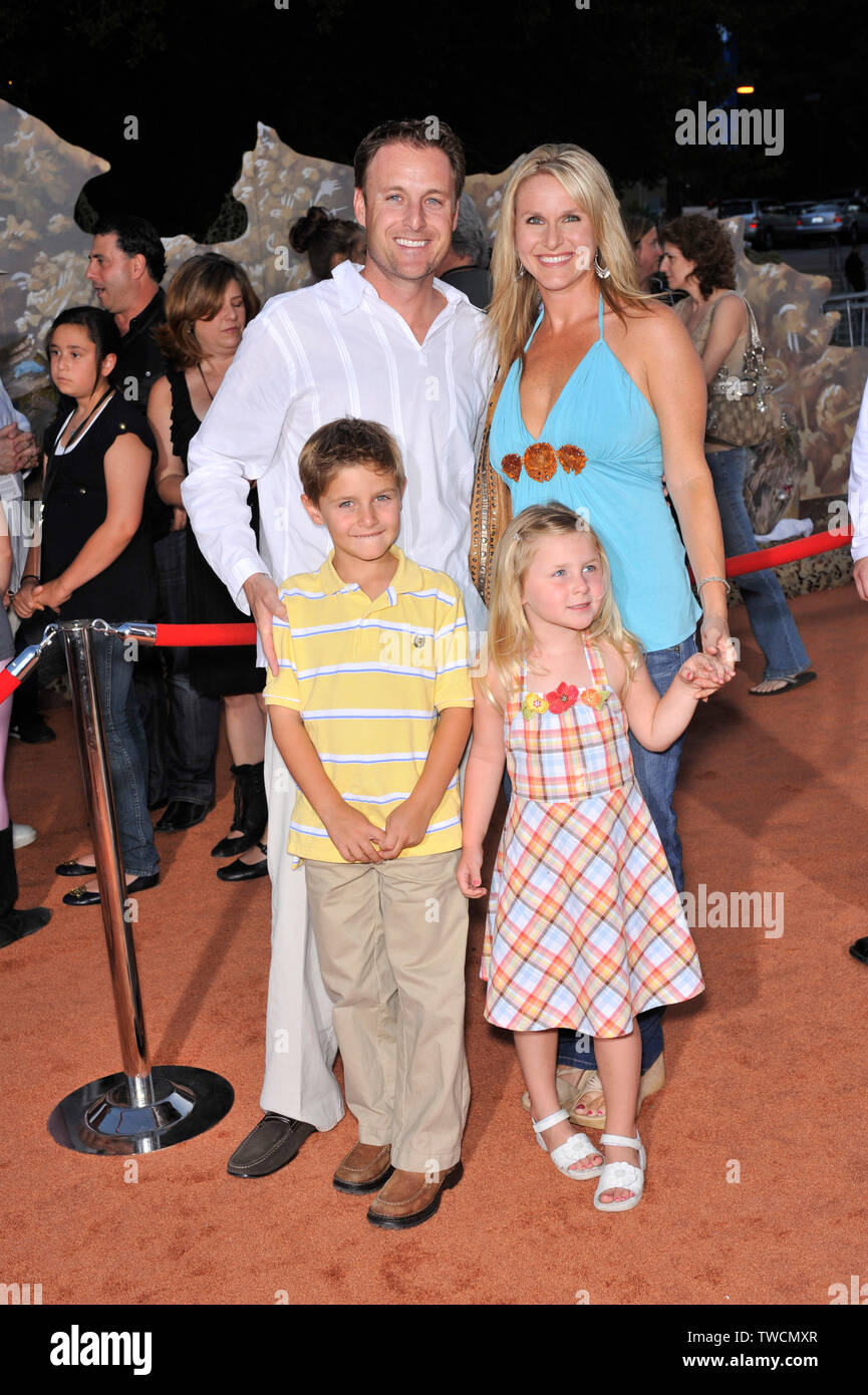 LOS ANGELES, CA. June 21, 2008: "The Bachelor" host Chris Harrison ...