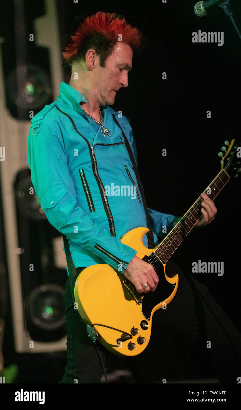 Uk subs hi-res stock photography and images - Alamy