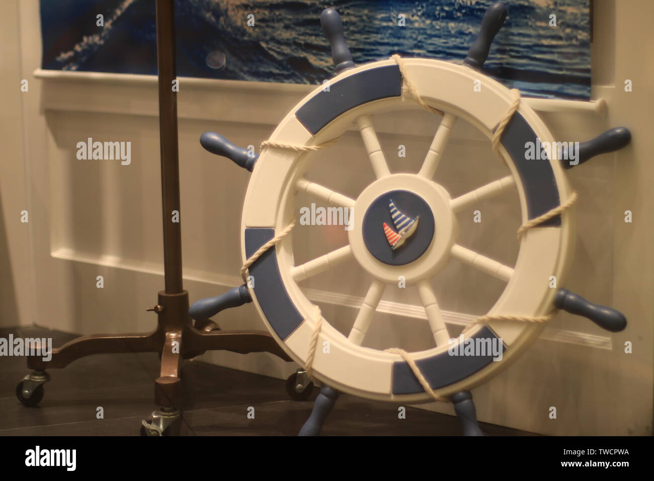Ferry wheels hi-res stock photography and images - Alamy