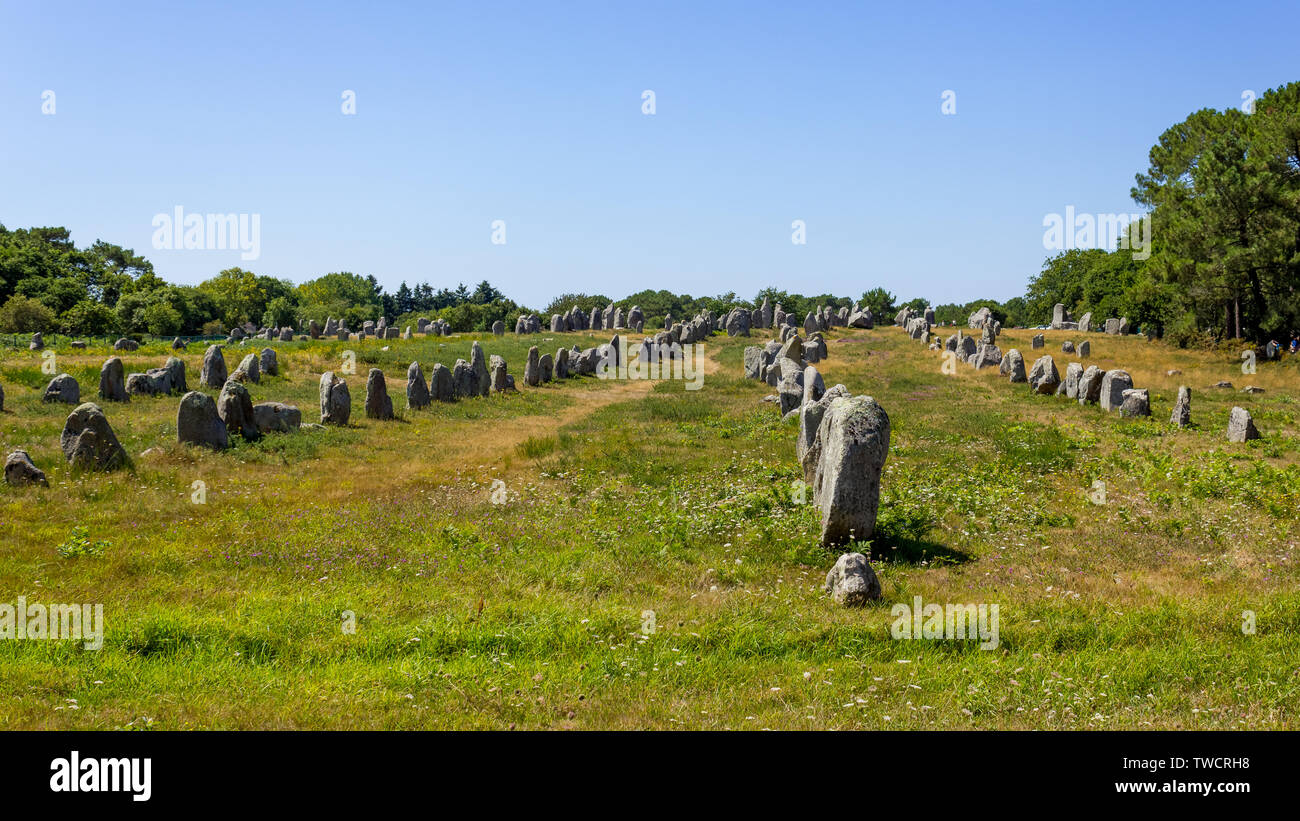 Prehistoric alignment hi-res stock photography and images - Alamy