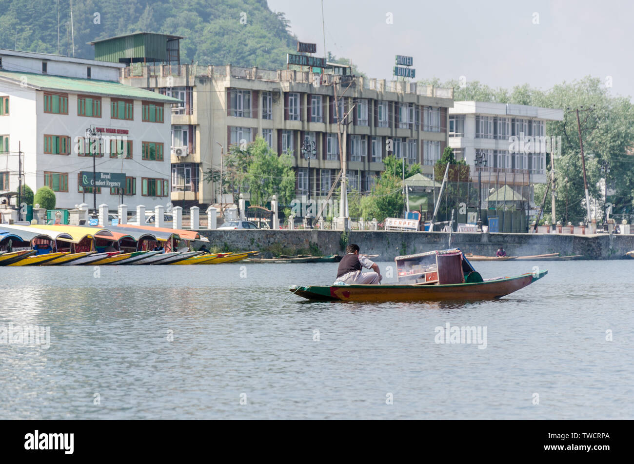 Food seller on shikara on Dal Lake, Srinagar, Jammu and Kashmir, India ...