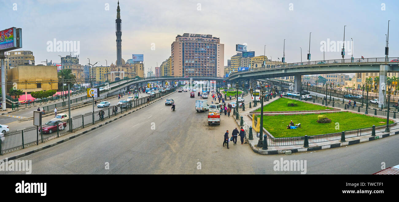 CAIRO, EGYPT - DECEMBER 22, 2017: Ramses Square panorama with a view on ...