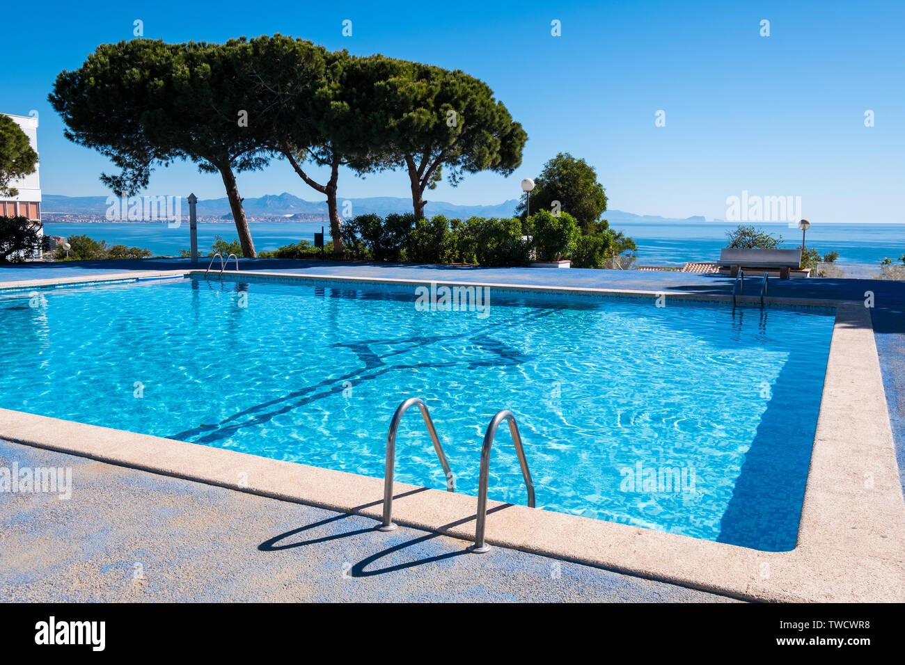 Scenic ocean view pool on the Mediterranean Stock Photo - Alamy