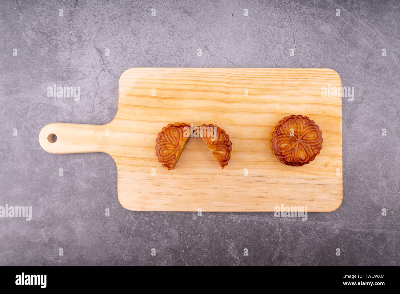 Mid-autumn moon mooncakes with gray background Stock Photo - Alamy