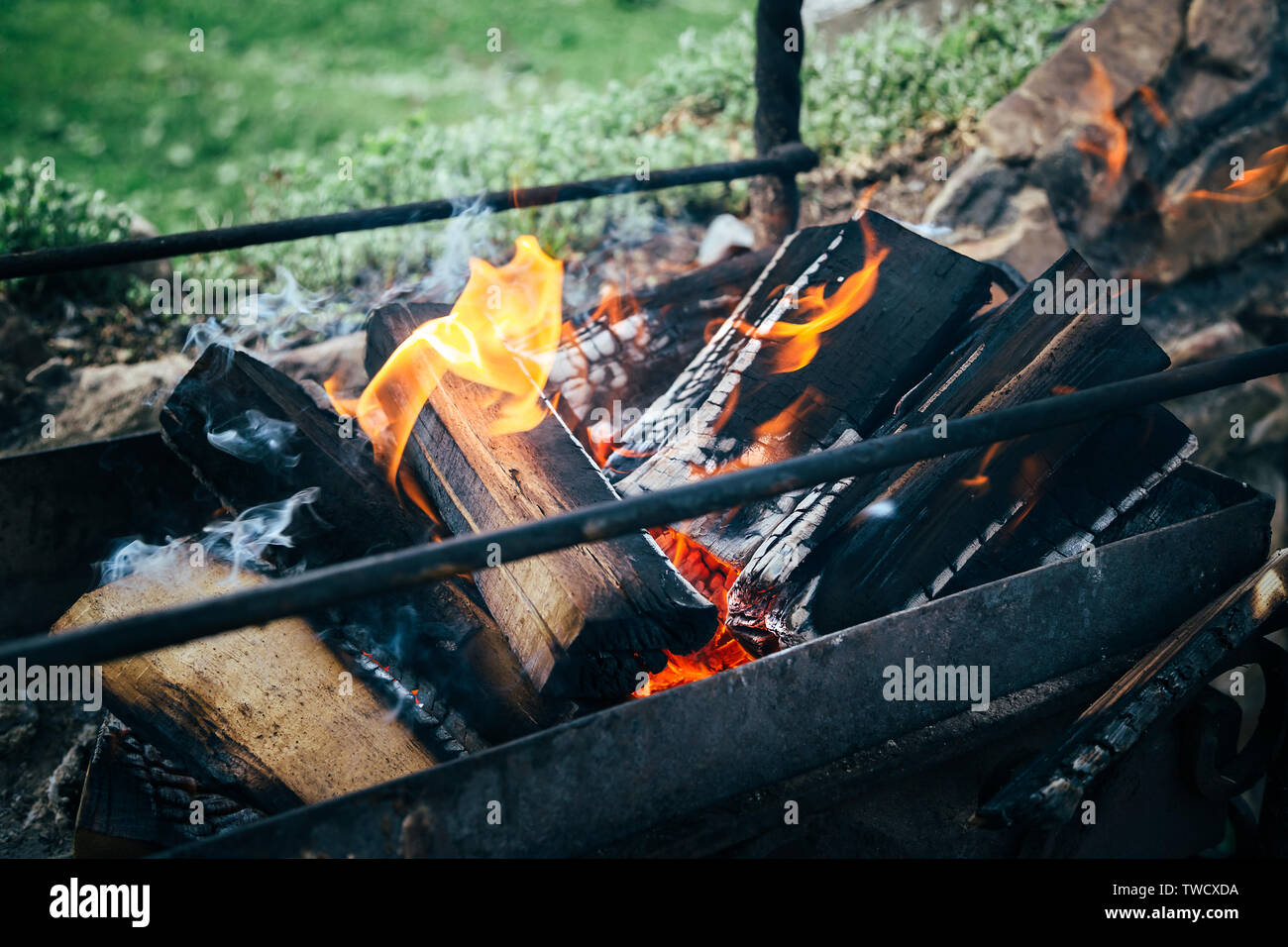 Mangal fire hi-res stock photography and images - Alamy