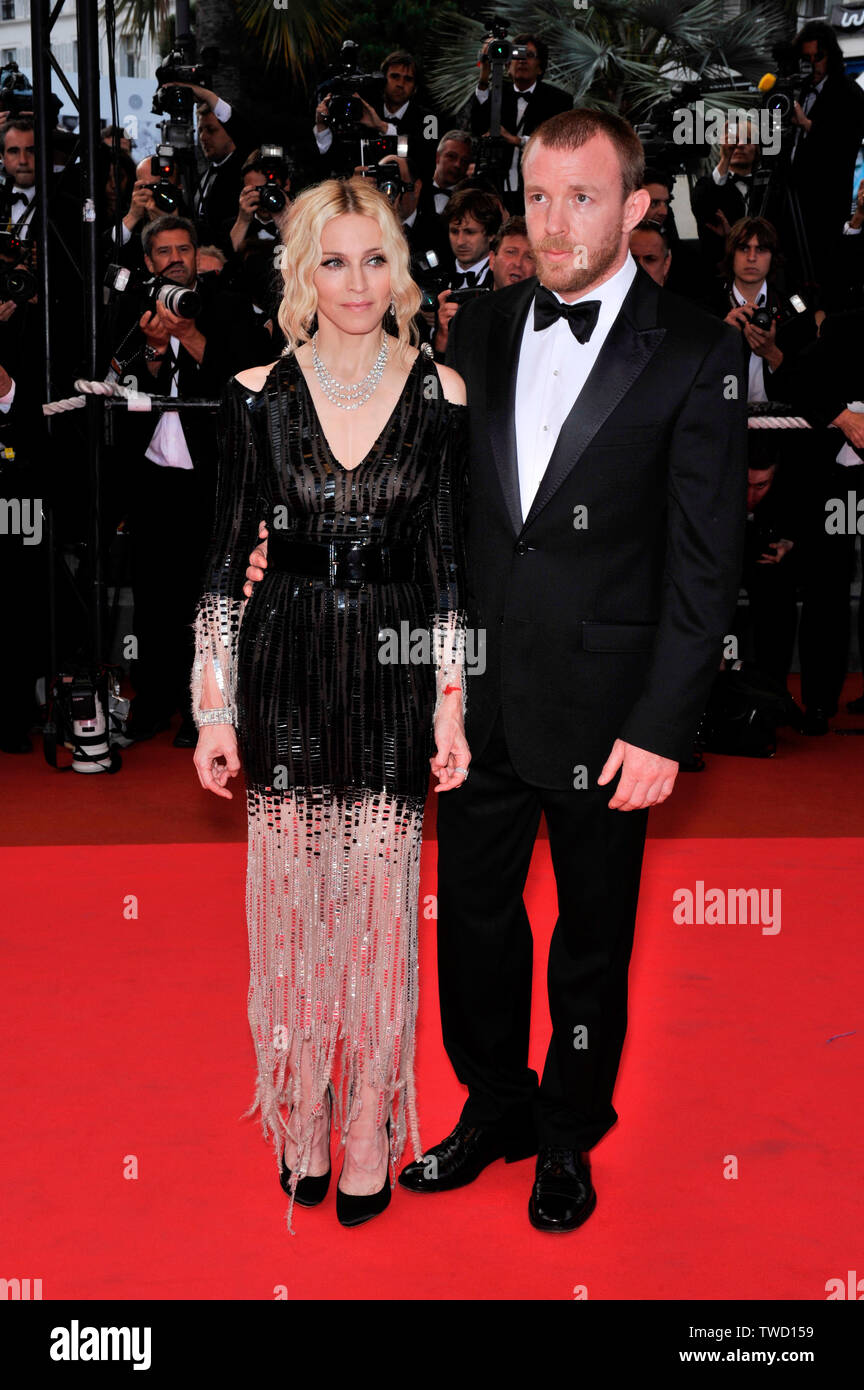 Madonna and husband guy ritchie hi-res stock photography and images - Alamy