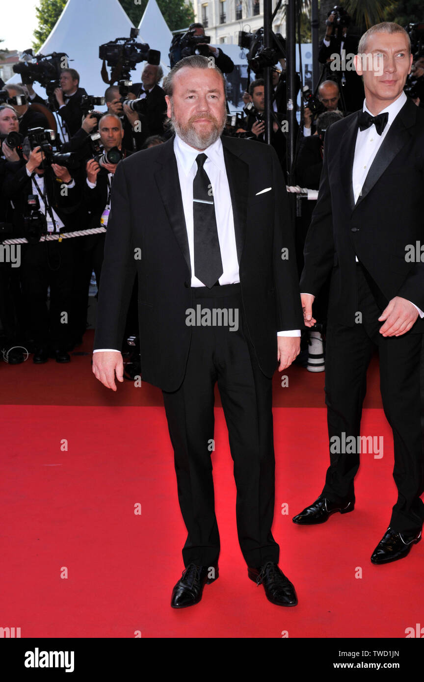 CANNES, FRANCE. May 18, 2008: Ray Winstone at world gala premiere for ...