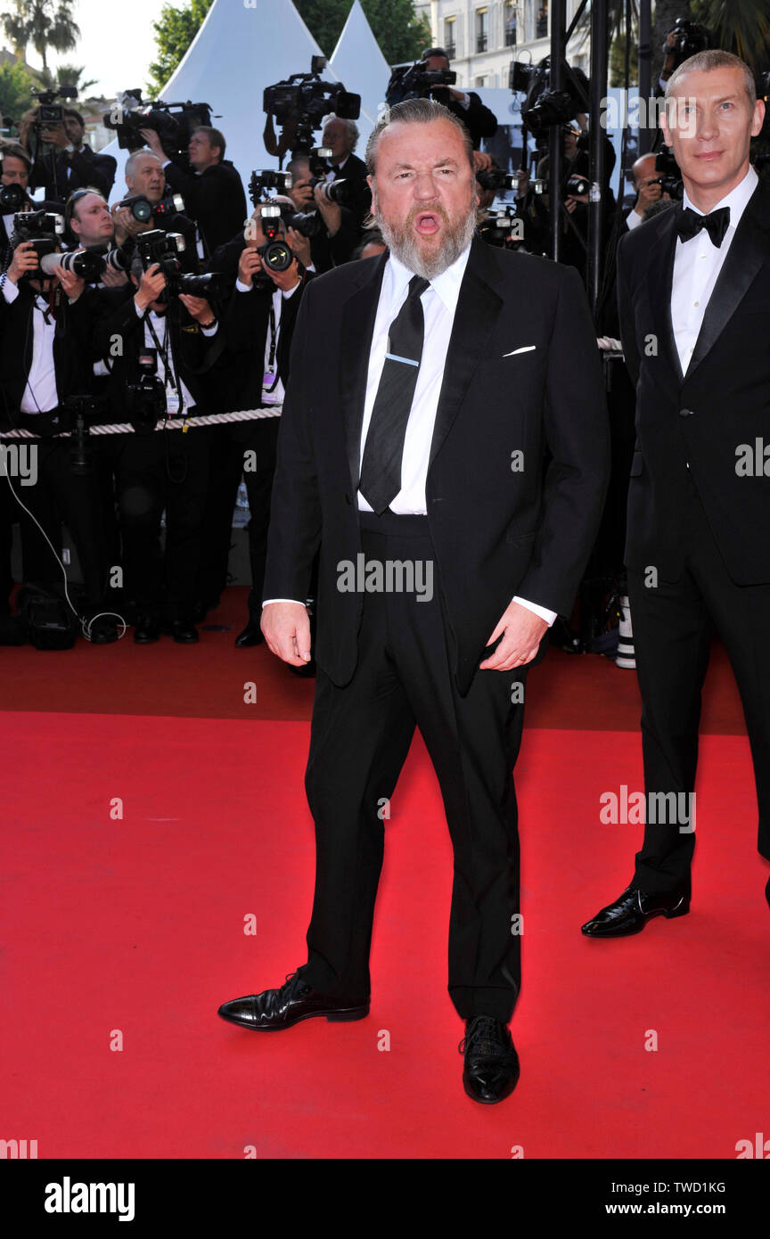 CANNES, FRANCE. May 18, 2008: Ray Winstone at world gala premiere for ...