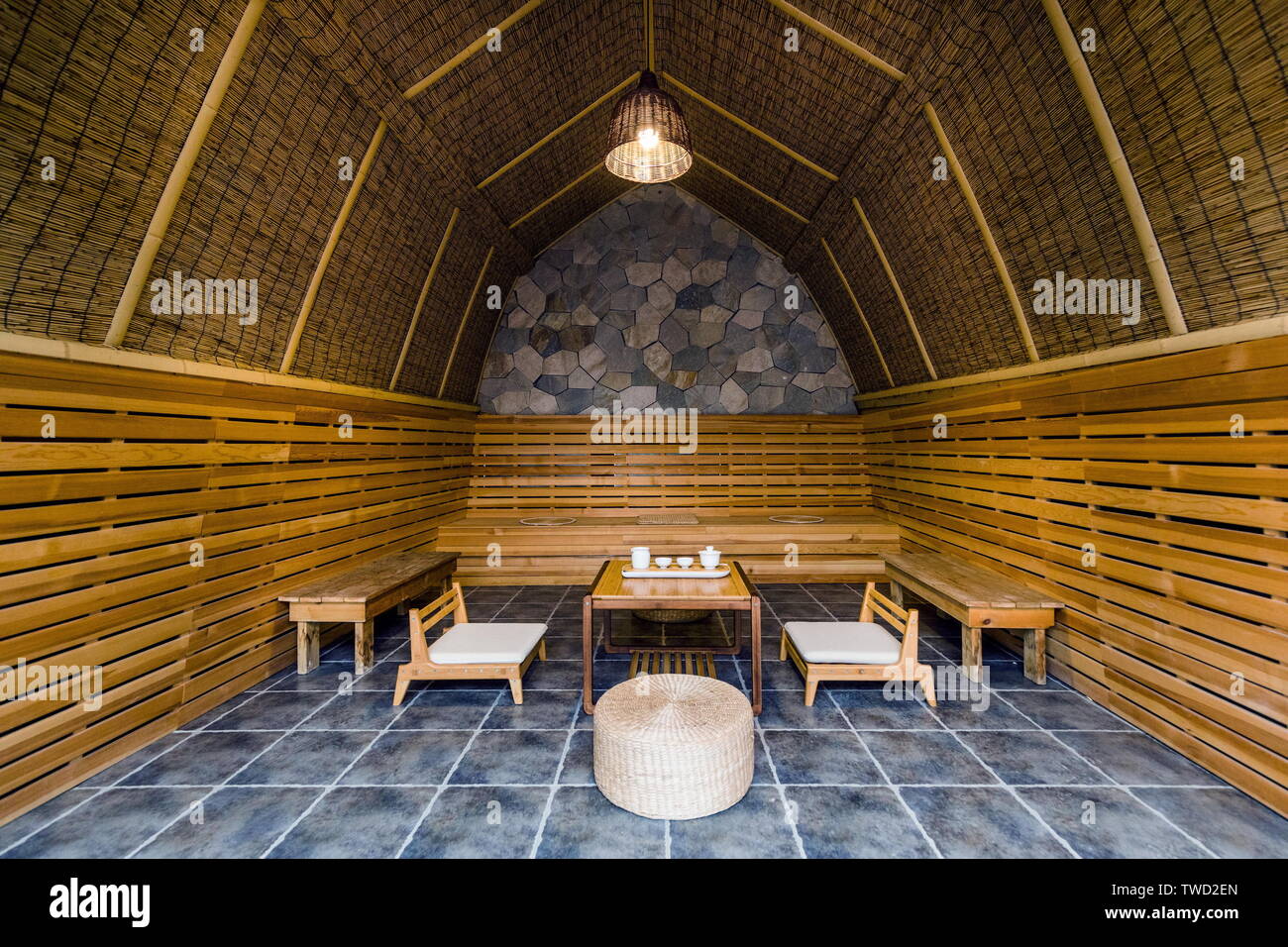 Mould and still life light light daylight concept of dusk wooden head ...