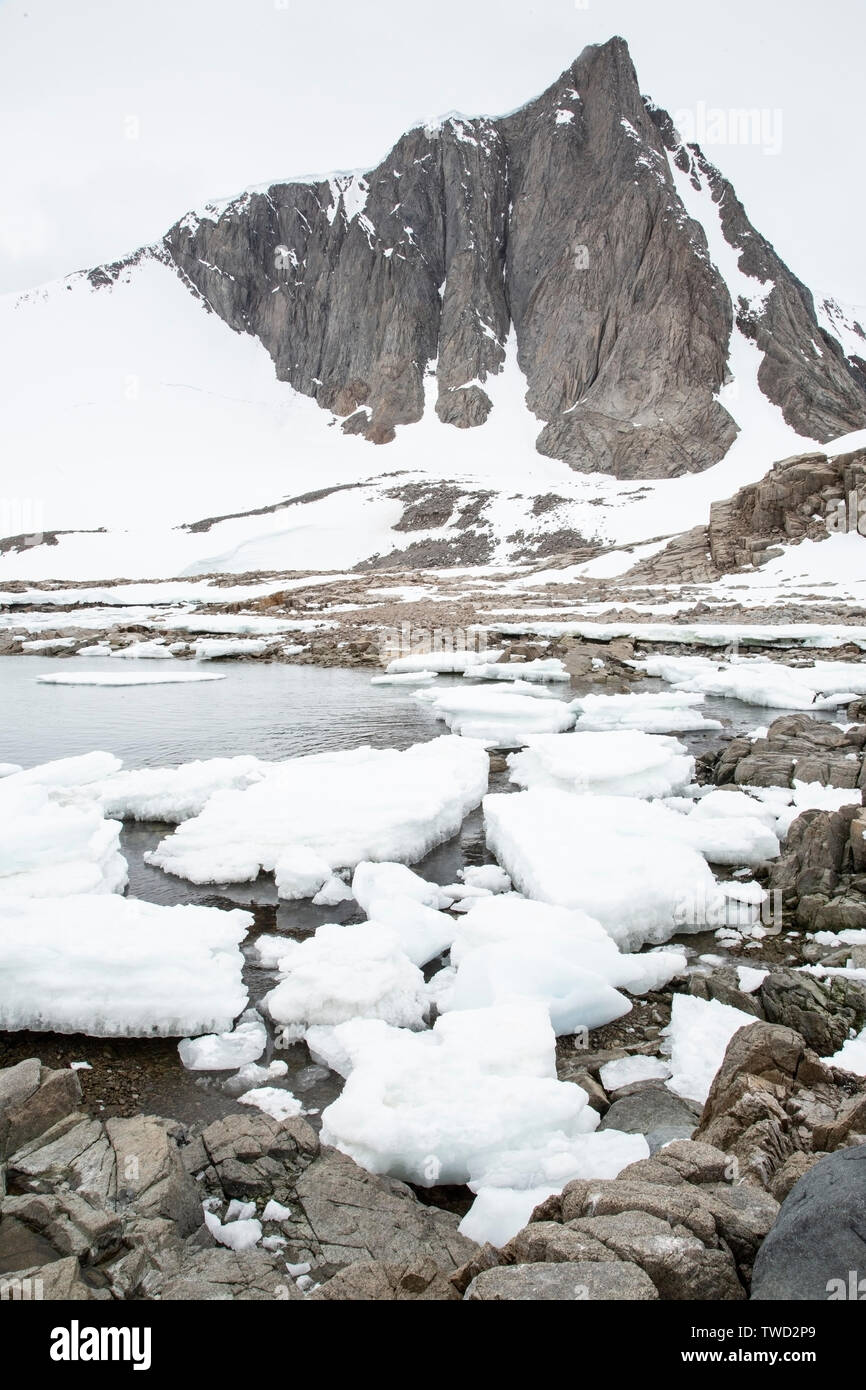 Scenery, Red Rock Ridge, Antarctica 22 January 2019 Stock Photo - Alamy