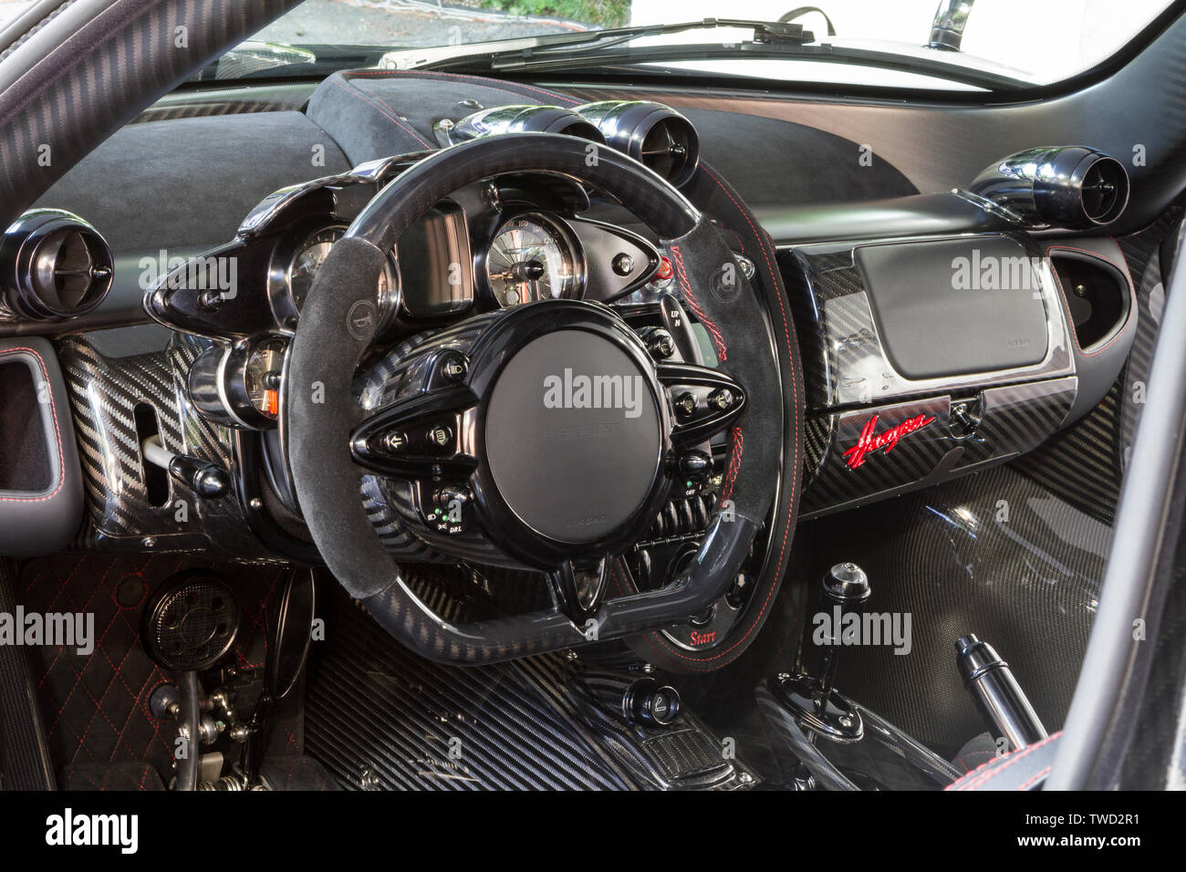 Pagani Huayra Instrument Cluster