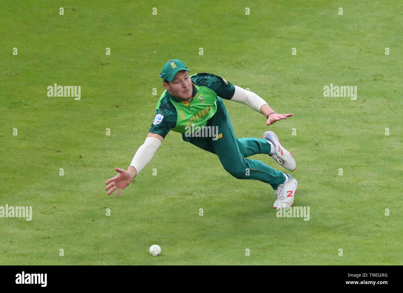 Cricket david miller hi-res stock photography and images - Alamy