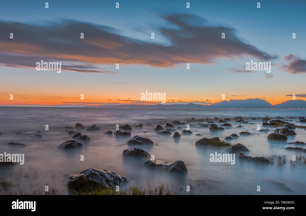 Scenery of Dianchi Lake in Kunming, Yunnan Stock Photo - Alamy