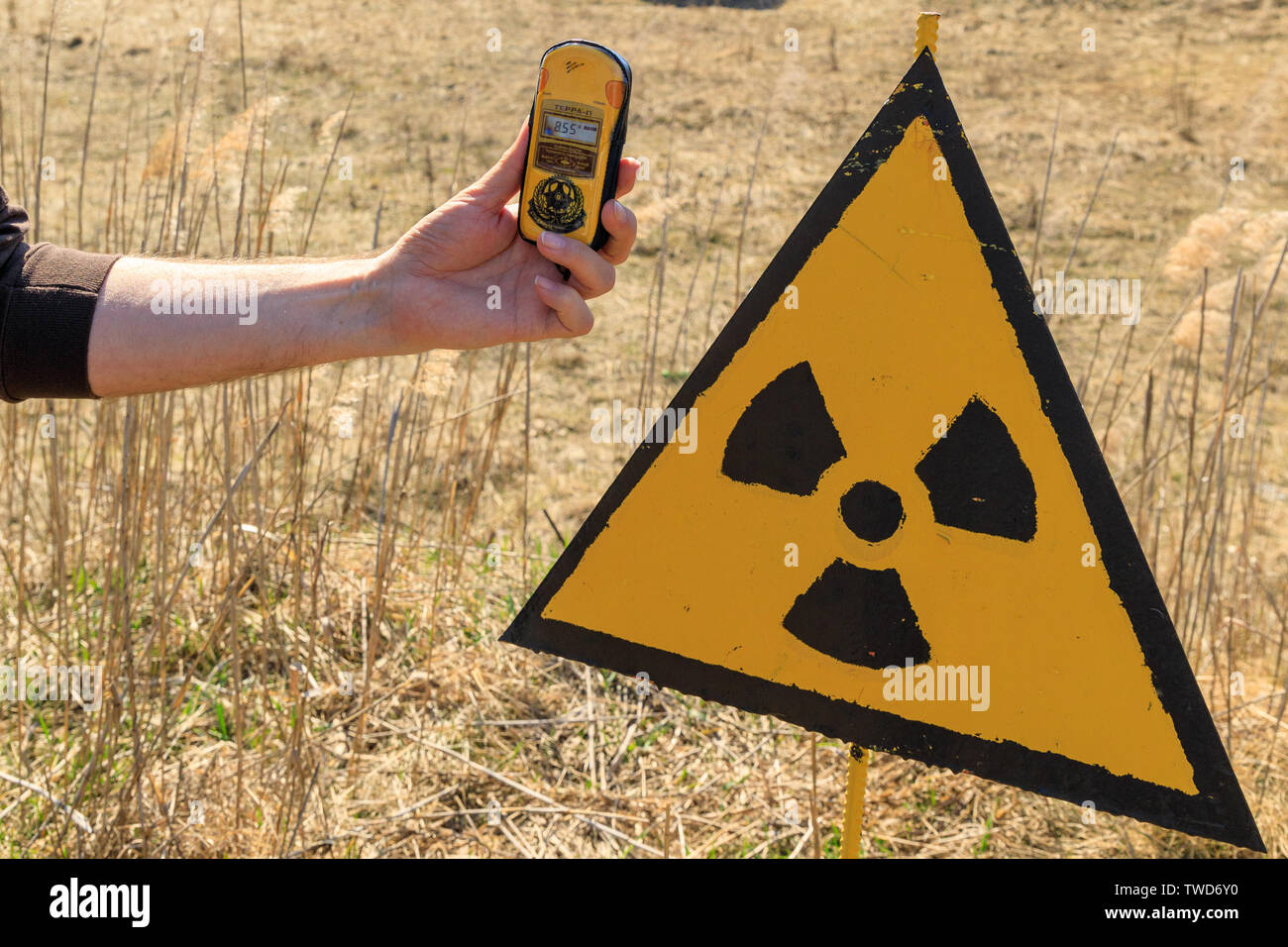 Dosimeter and radiation warning sign hi-res stock photography and ...