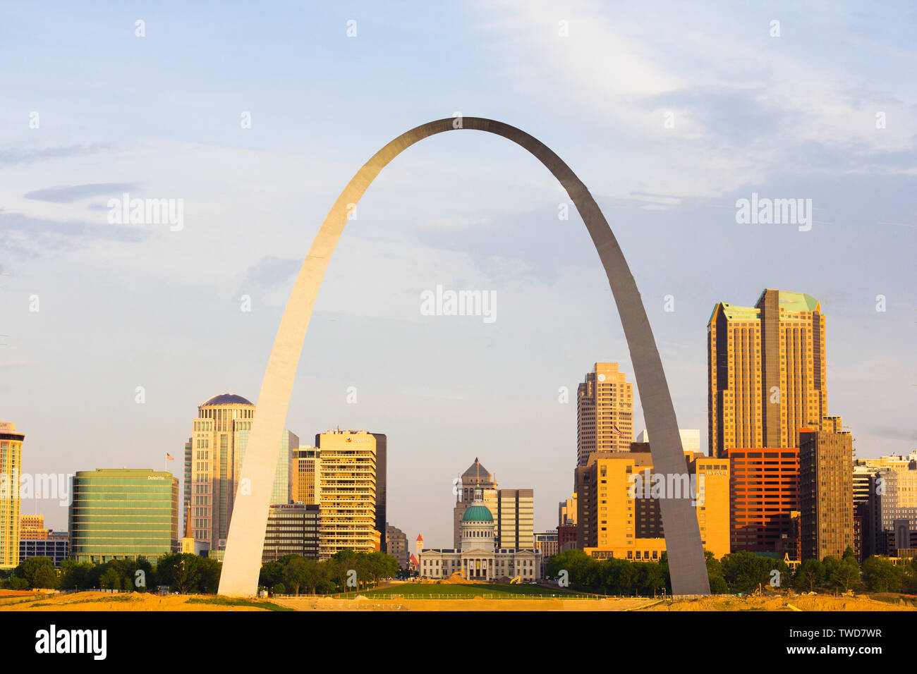 Gateway arch hi-res stock photography and images - Alamy