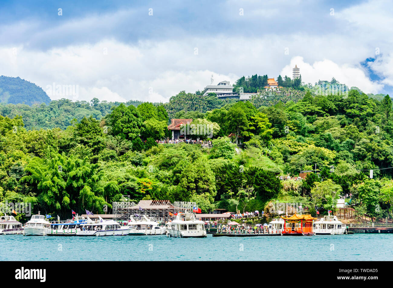 Cien tower and buddha temple viewing platform hi-res stock photography ...
