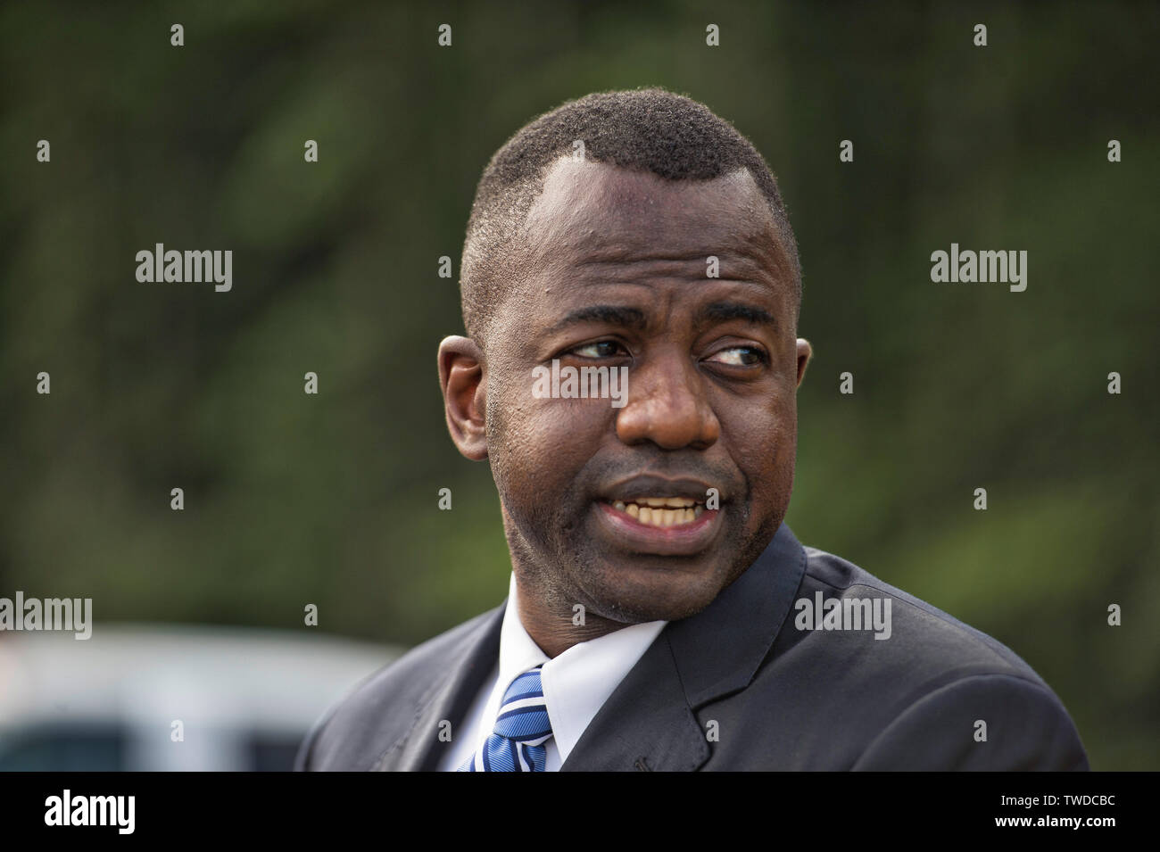 Loudoun county school board hi-res stock photography and images - Alamy