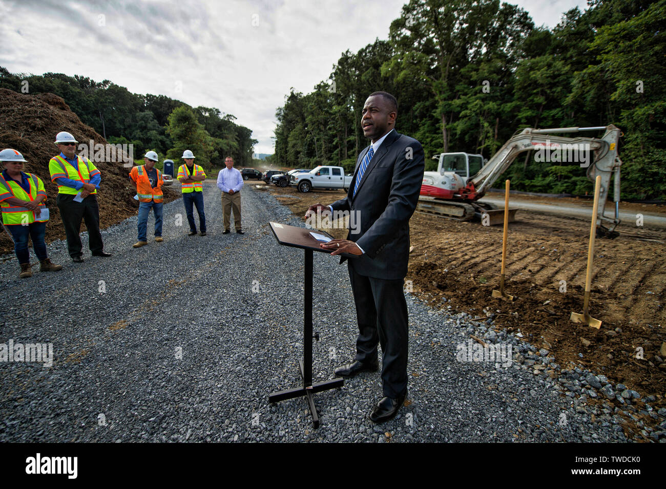 Loudoun county school board hi-res stock photography and images - Alamy