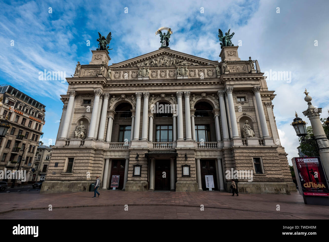 Opera House, Lviv, Ukraine Stock Photo - Alamy