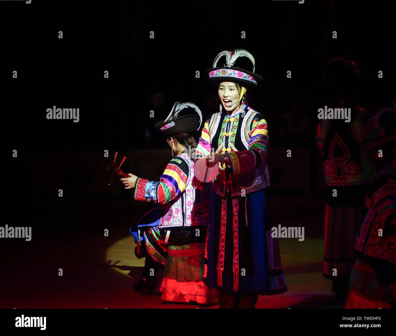 Tibetan song and dance Stock Photo - Alamy