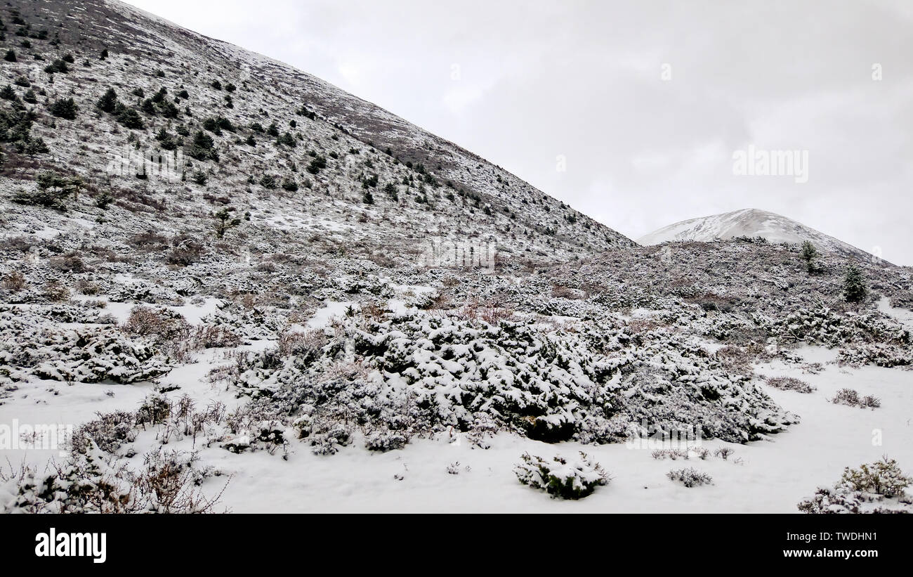 Snow Mountain in western Sichuan Stock Photo - Alamy