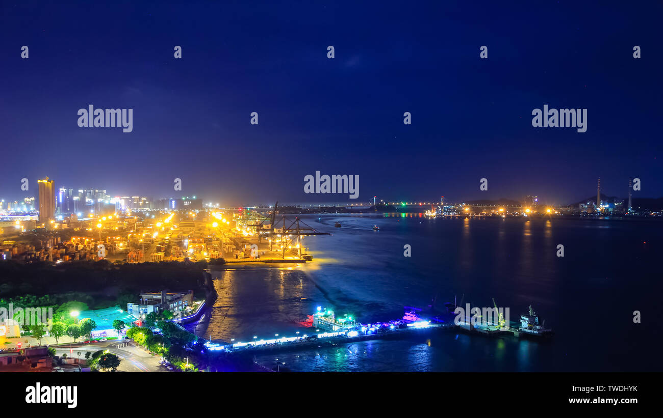 Shantou port hi-res stock photography and images - Alamy