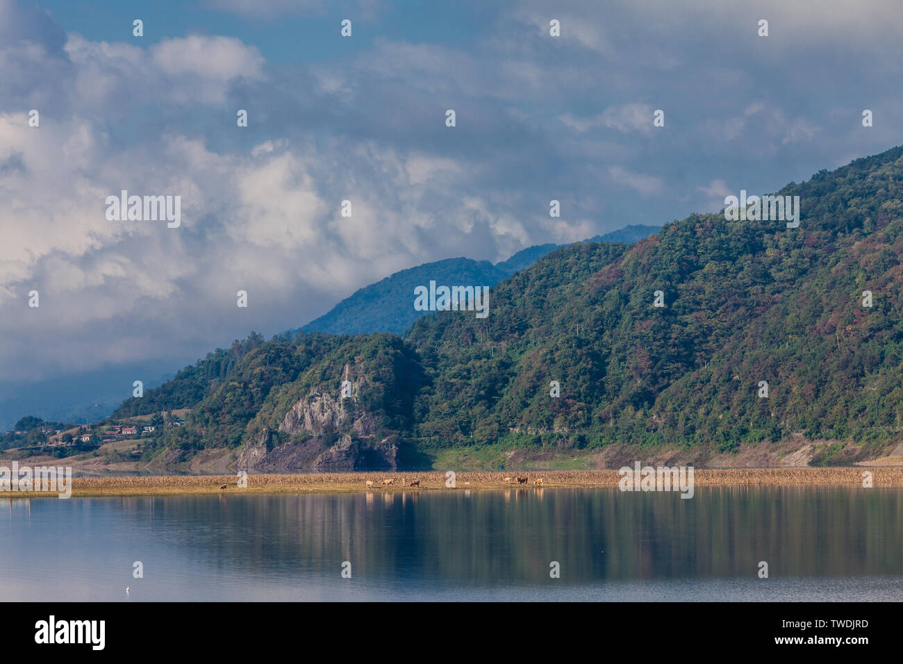 Landscape and landscape scenery of the Yalu River in Ji'an, Jilin ...