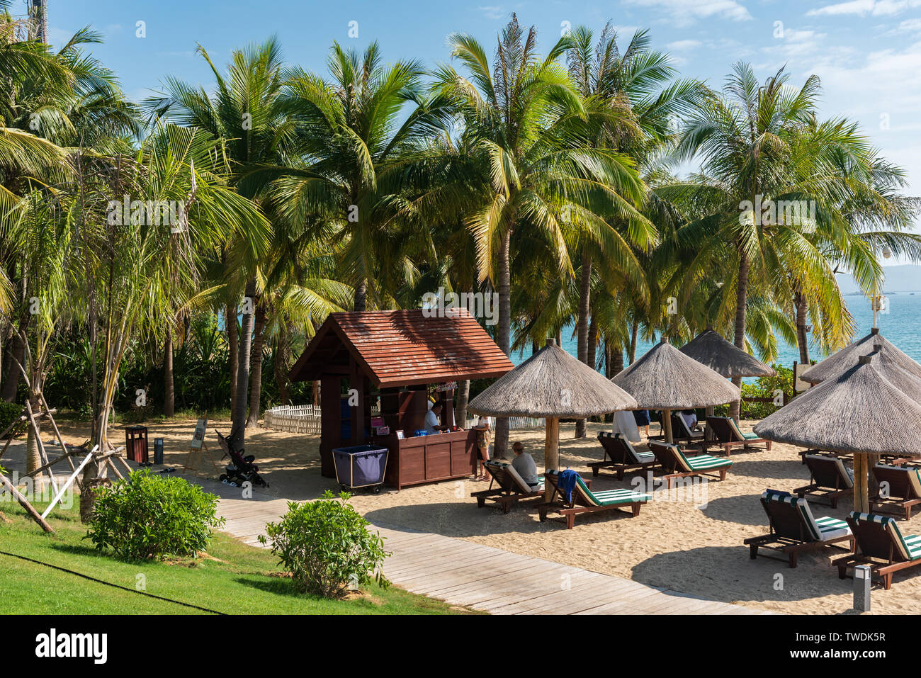 Reggie Resort, Yalong Bay, Sanya Stock Photo - Alamy