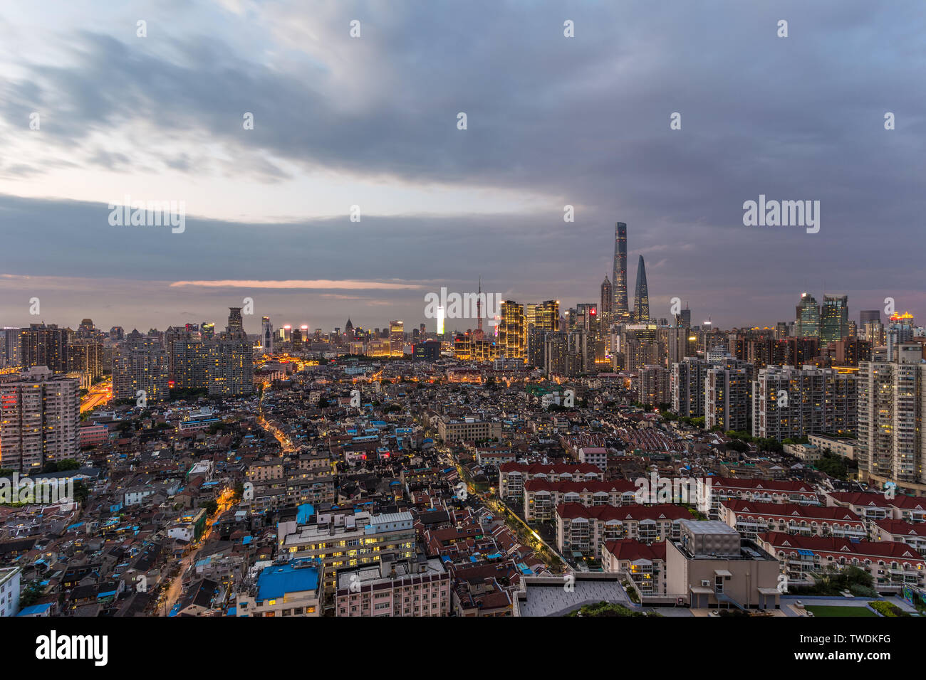 Landscape of the city walls of Xi'an Stock Photo - Alamy