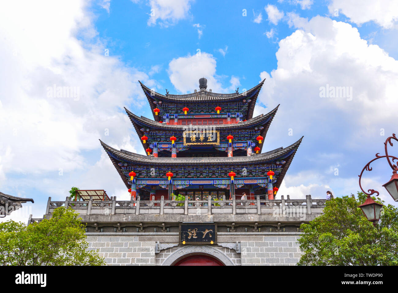 Traditional classical ancient temples and ancient buildings hi-res ...